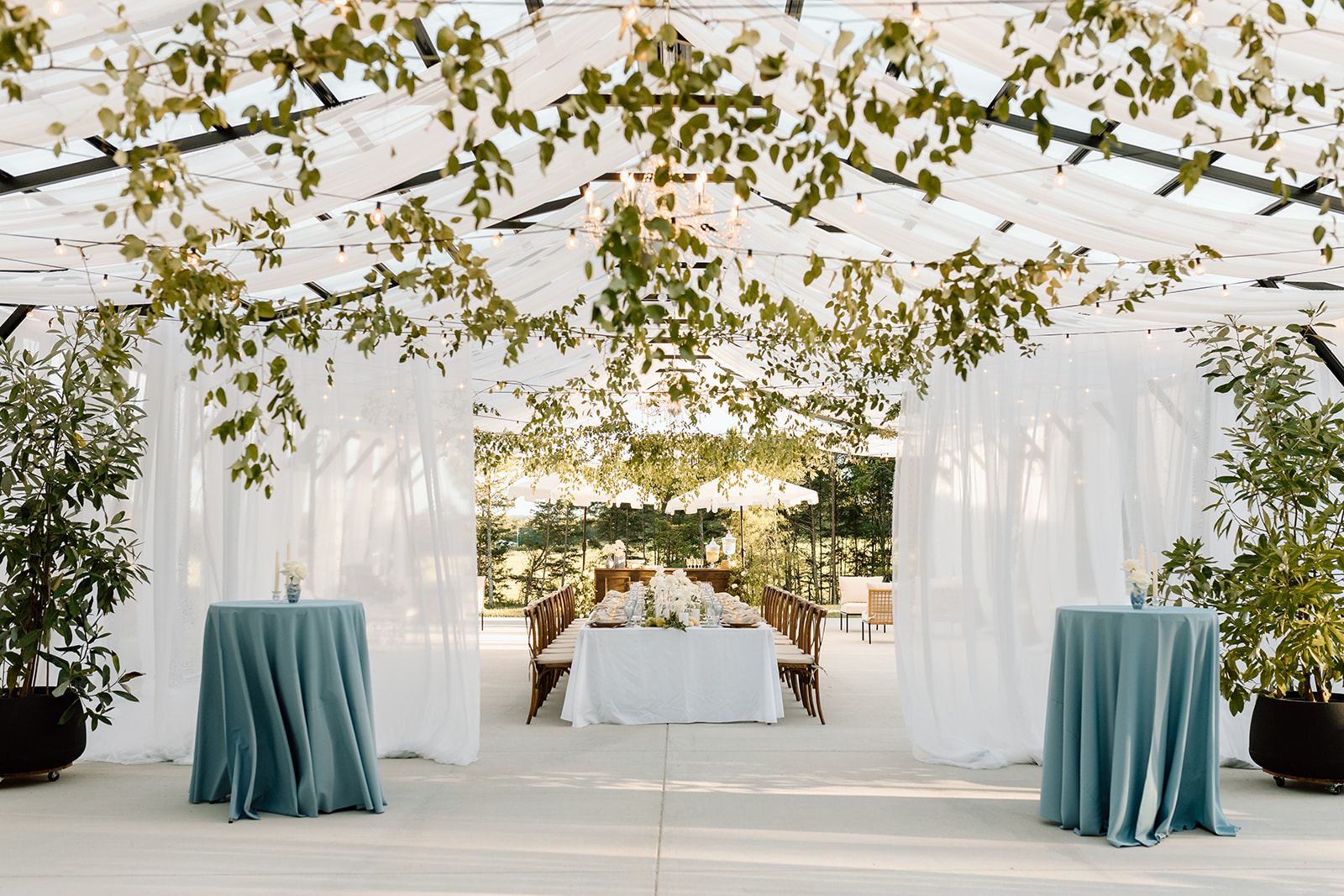 Marseille Blue Wedding - wildmagnolia.org